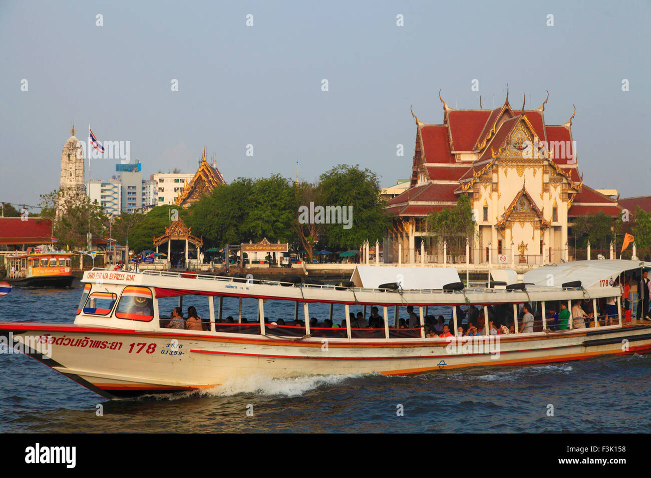 Bangkok schnellboot -Fotos und -Bildmaterial in hoher Auflösung – Alamy