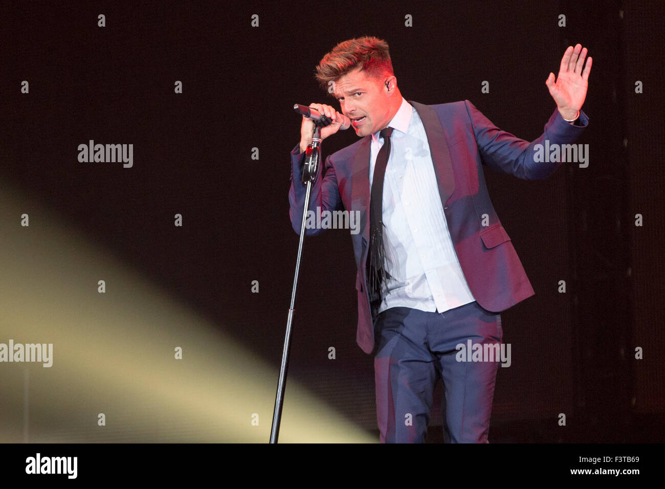 Menudo ricky martin -Fotos und -Bildmaterial in hoher Auflösung – Alamy