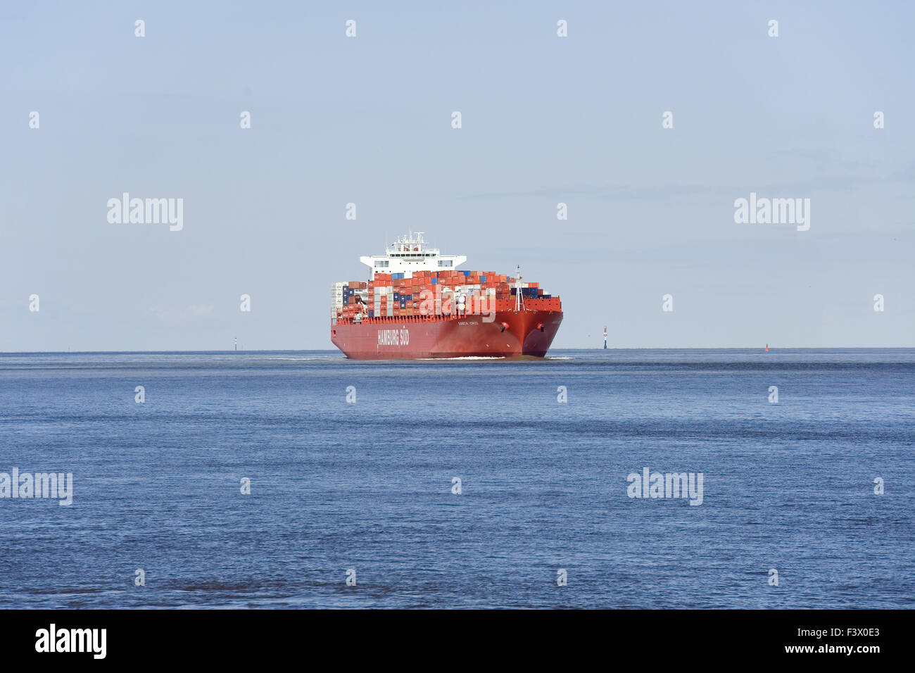 Containerschiff fotos -Fotos und -Bildmaterial in hoher Auflösung – Alamy