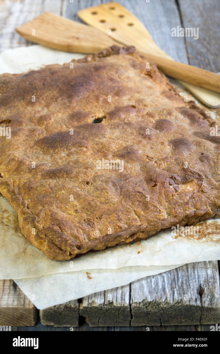 Pie puff pastry -Fotos und -Bildmaterial in hoher Auflösung – Alamy