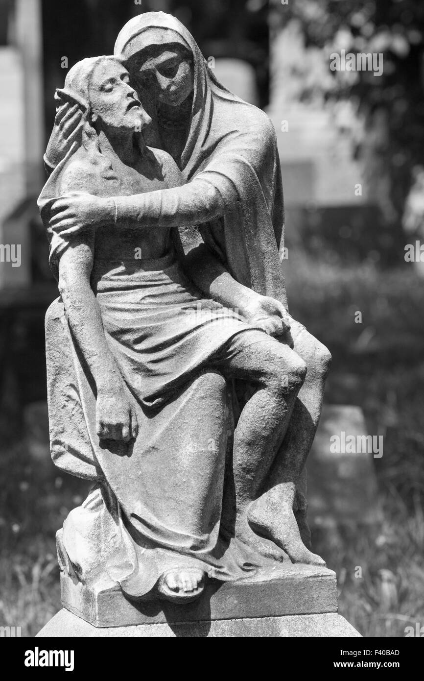 Maria, die trauernde mutter -Fotos und -Bildmaterial in hoher Auflösung – Alamy