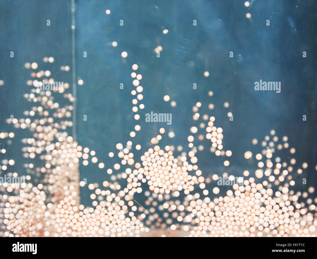 Styropor pellets -Fotos und -Bildmaterial in hoher Auflösung – Alamy