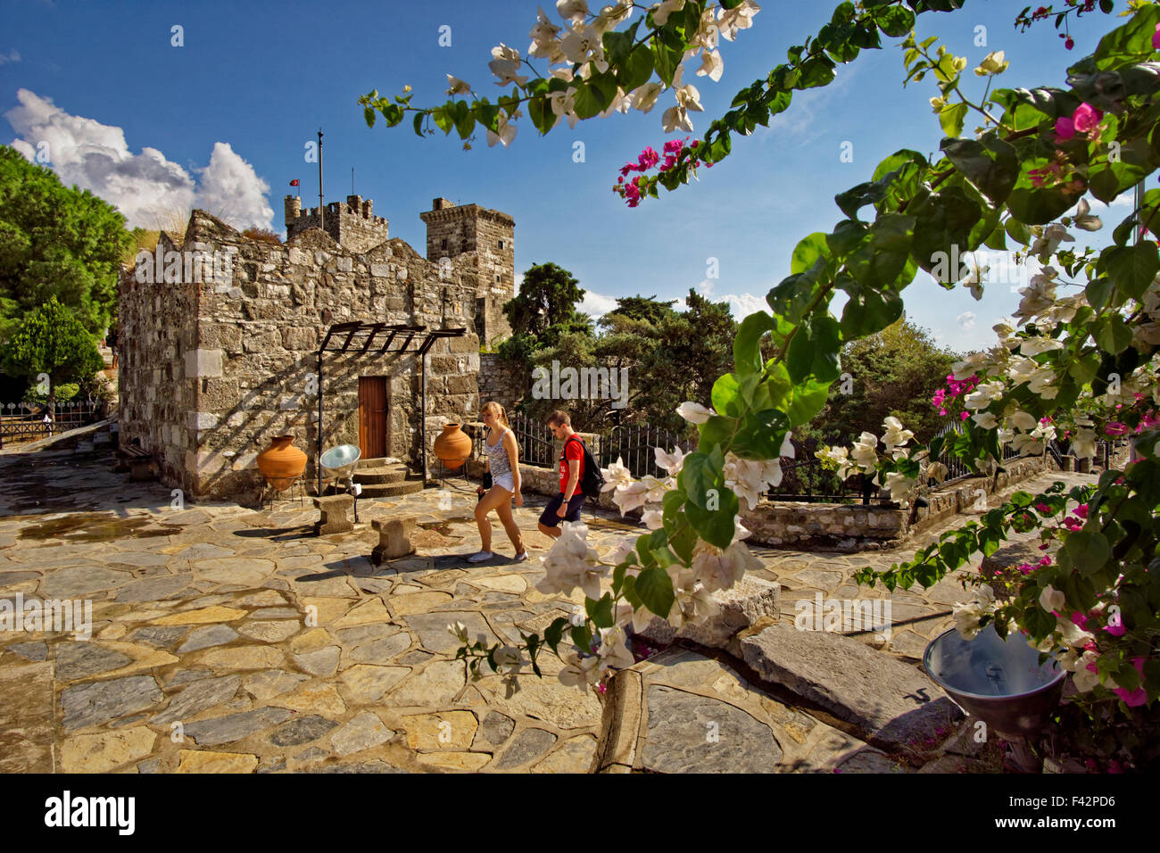 Bodrum castle ramparts -Fotos und -Bildmaterial in hoher Auflösung – Alamy
