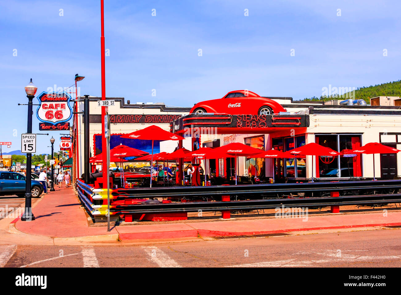 Kreuzer Route 66 Café im Osten Route 66 Bill Williams Ave in Williams ...
