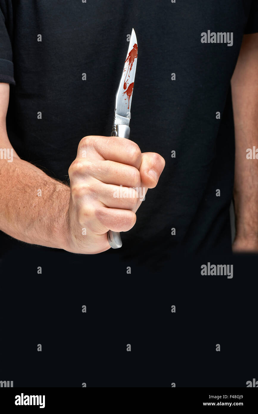 Messer blutig -Fotos und -Bildmaterial in hoher Auflösung – Alamy