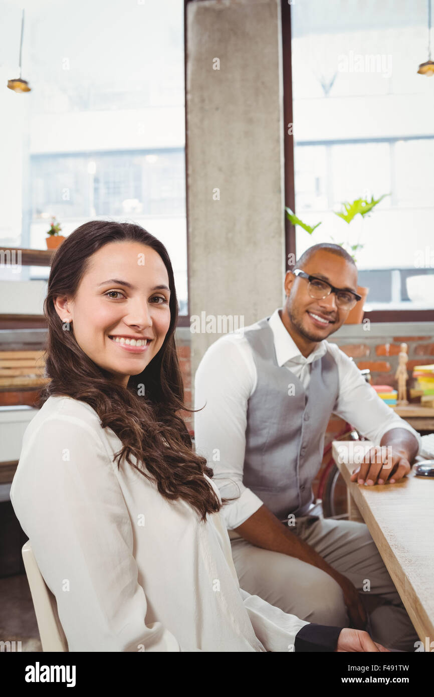 Junge menschen hip -Fotos und -Bildmaterial in hoher Auflösung – Alamy