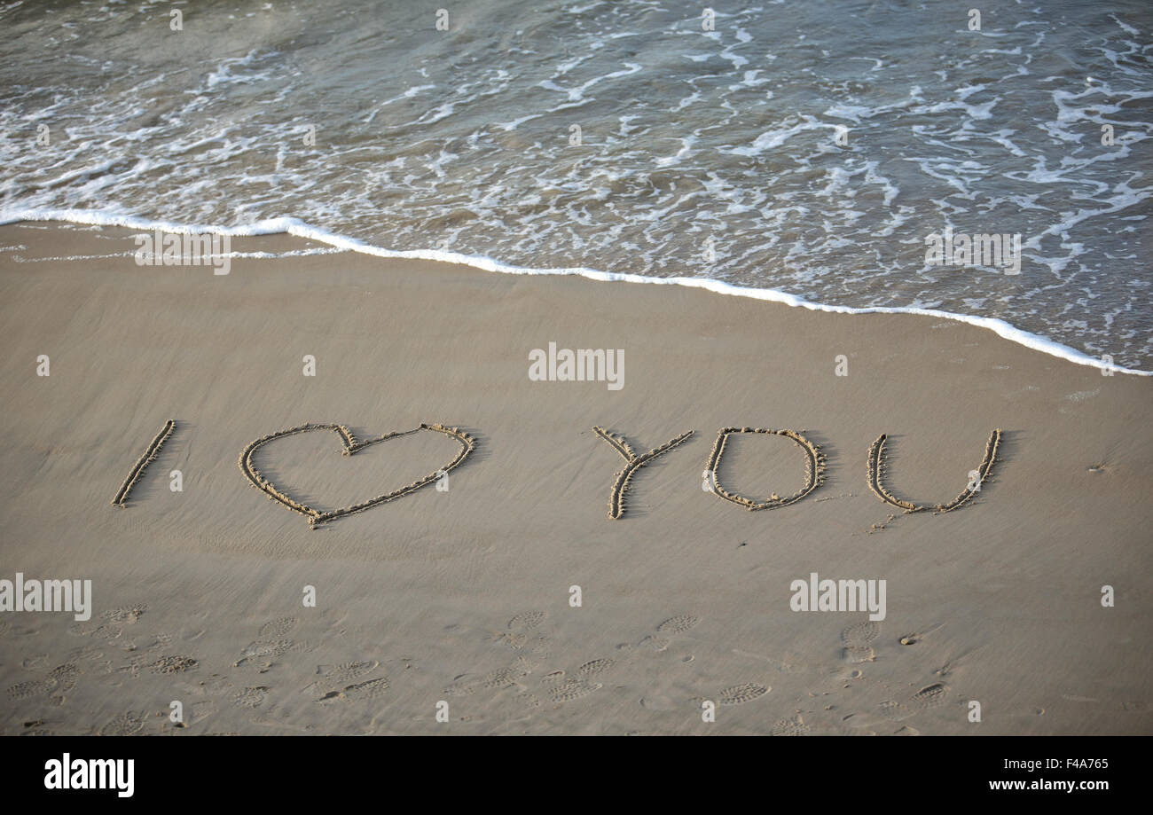 Jemanden lieben -Fotos und -Bildmaterial in hoher Auflösung – Alamy