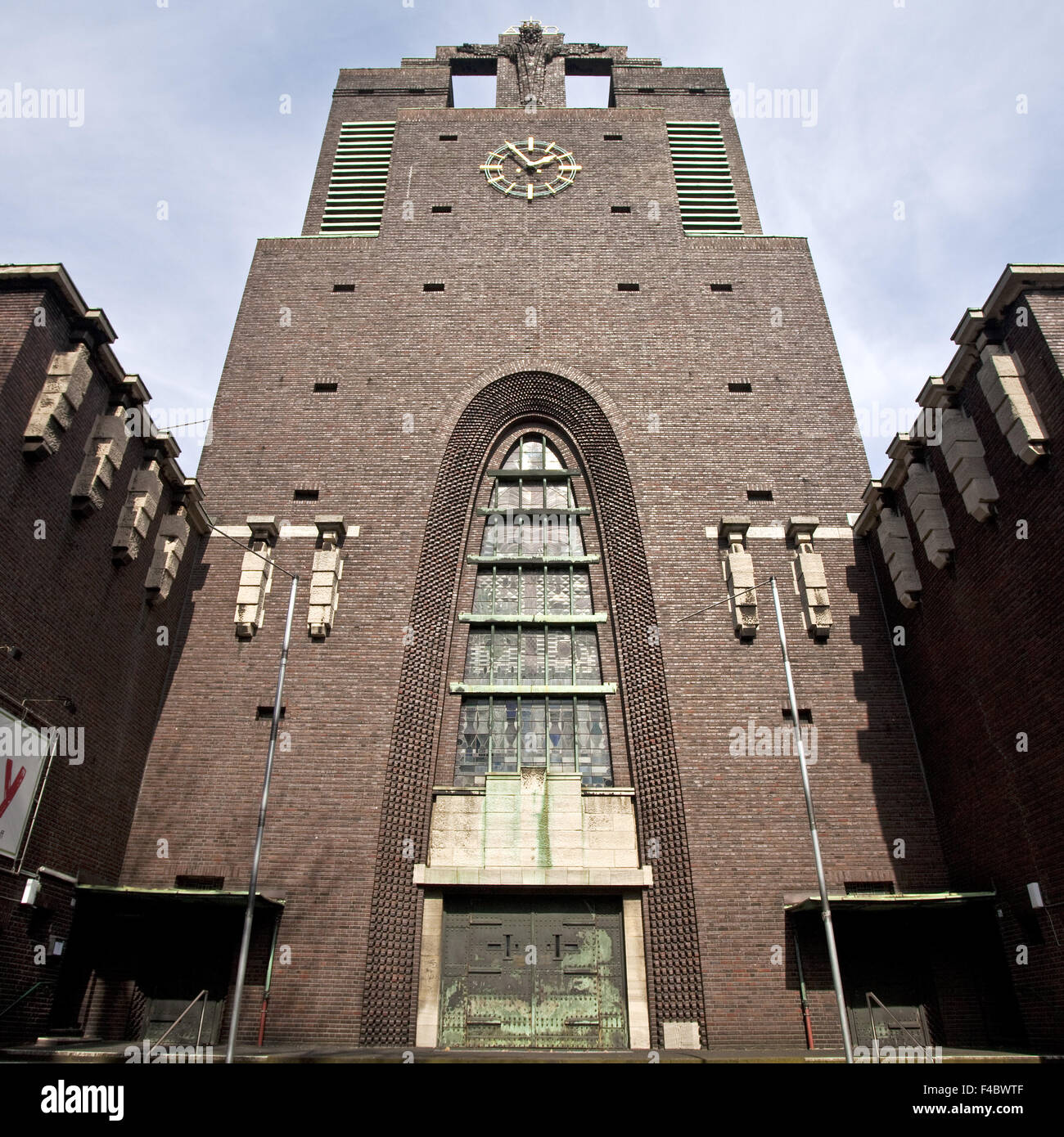 Heilig kreuz kirche gelsenkirchen -Fotos und -Bildmaterial in hoher ... Heilig kreuz kirche gelsenkirchen -Fotos und -Bildmaterial in hoher ...