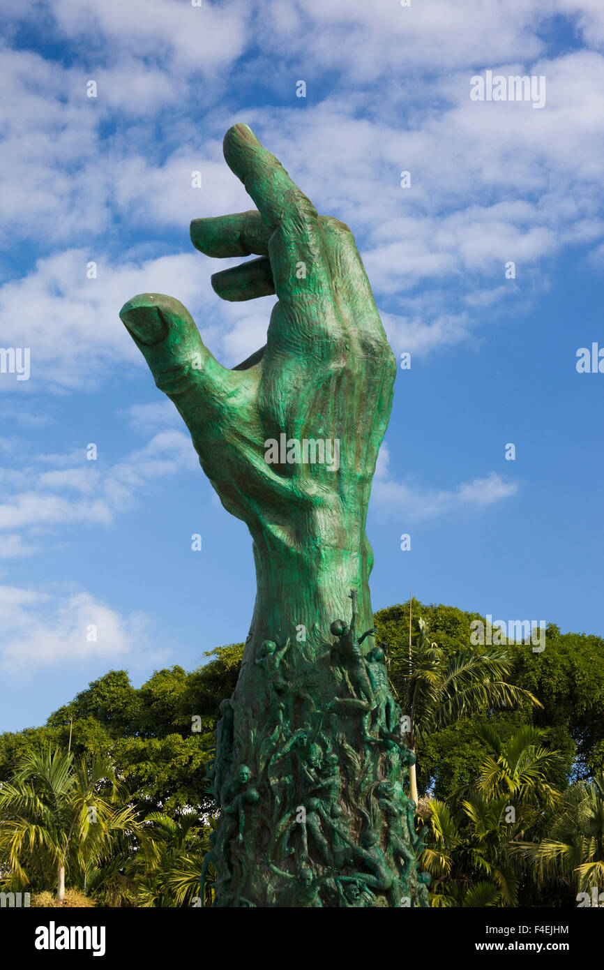 Holocaust memorial miami beach sculpture -Fotos und -Bildmaterial in ...