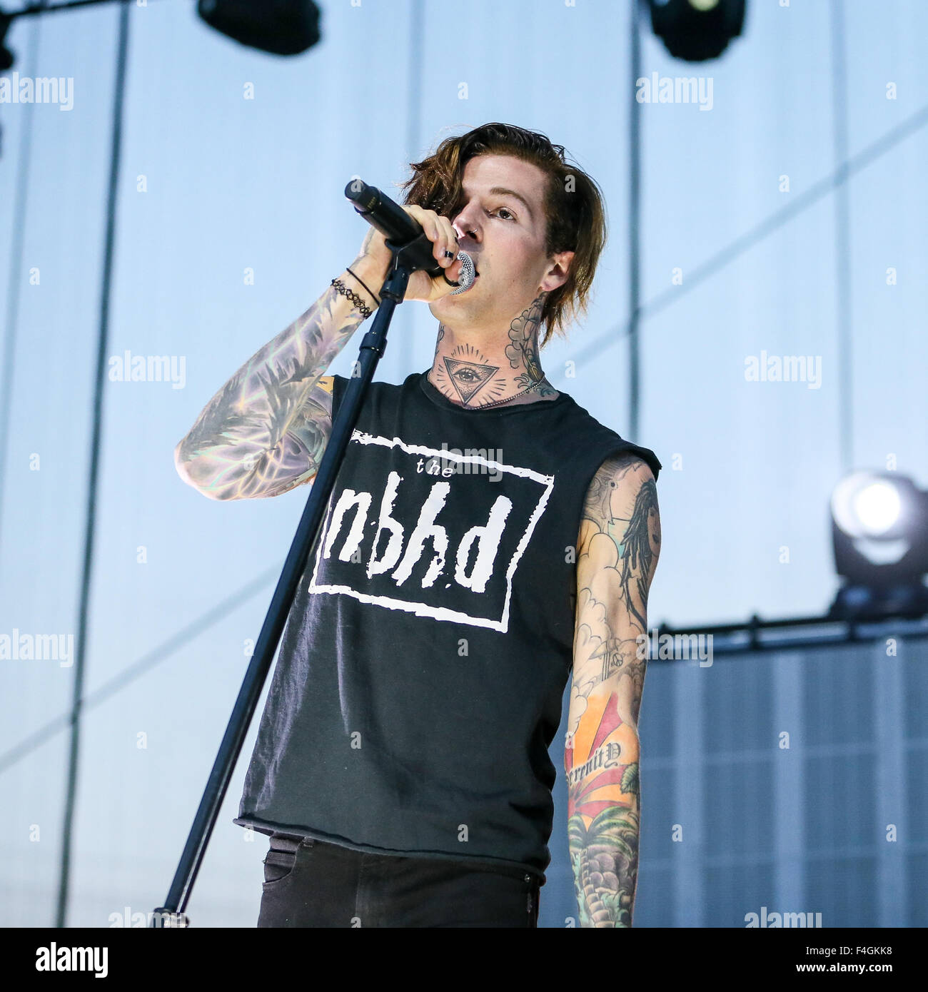 Musik Künstler THE NEIGHBOURHOOD führt im roten Hut Amphitheater in ...