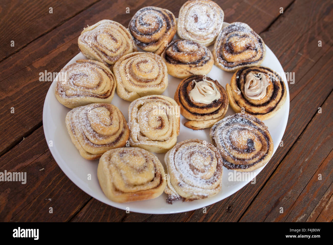 Nutella kuchen -Fotos und -Bildmaterial in hoher Auflösung – Alamy