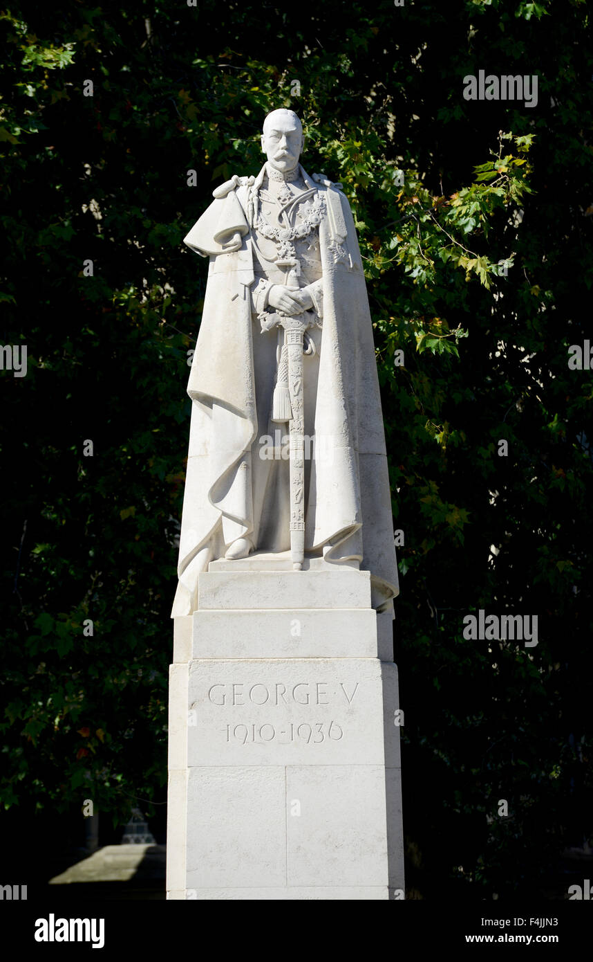 Statue george v -Fotos und -Bildmaterial in hoher Auflösung – Alamy