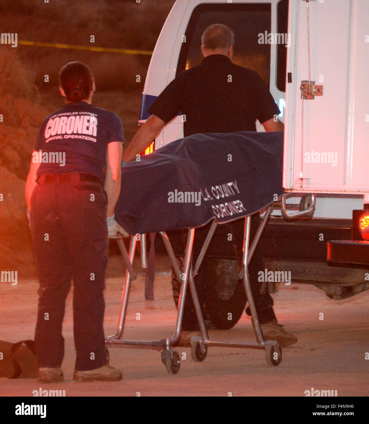 Los angeles county coroner vehicle -Fotos und -Bildmaterial in hoher ...