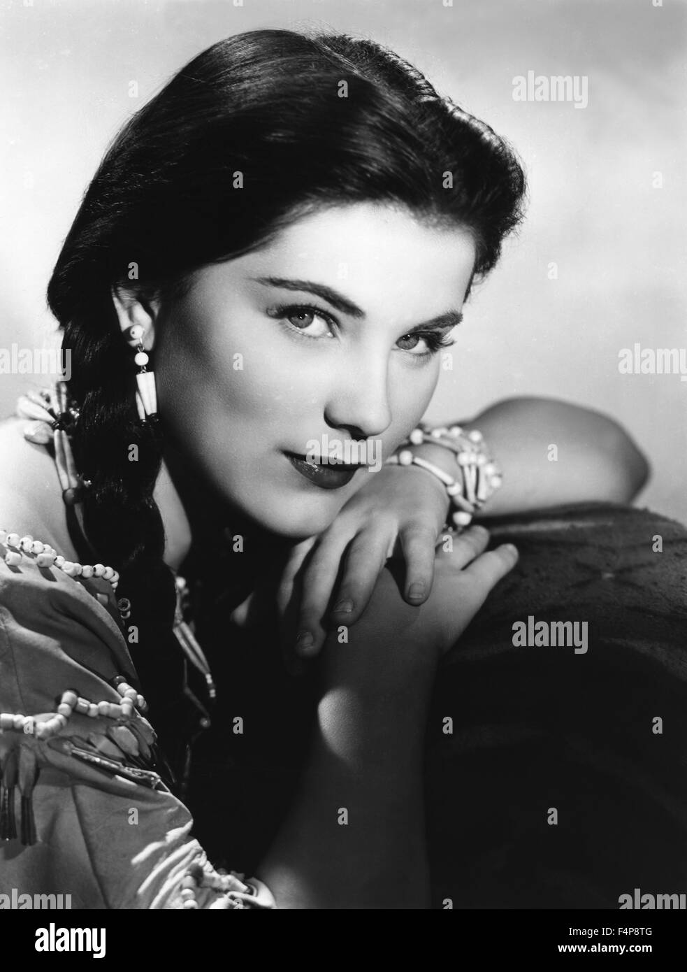 Debra Paget / Broken Arrow 1950 Regie: Delmer Daves Stockfotografie - Alamy