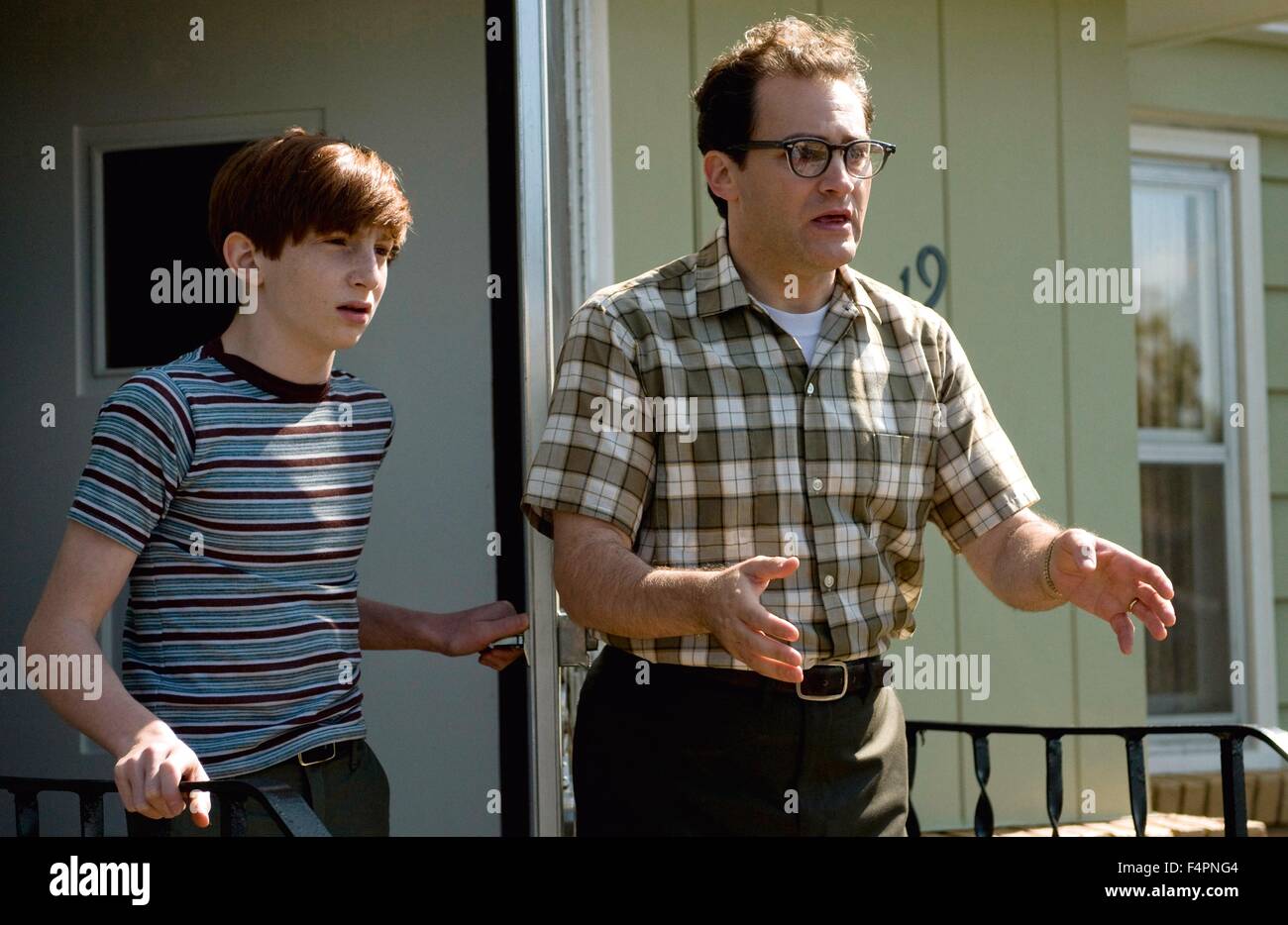 Aaron Wolff und Michael Stuhlbarg / A Serious Man / 2009 unter der ...