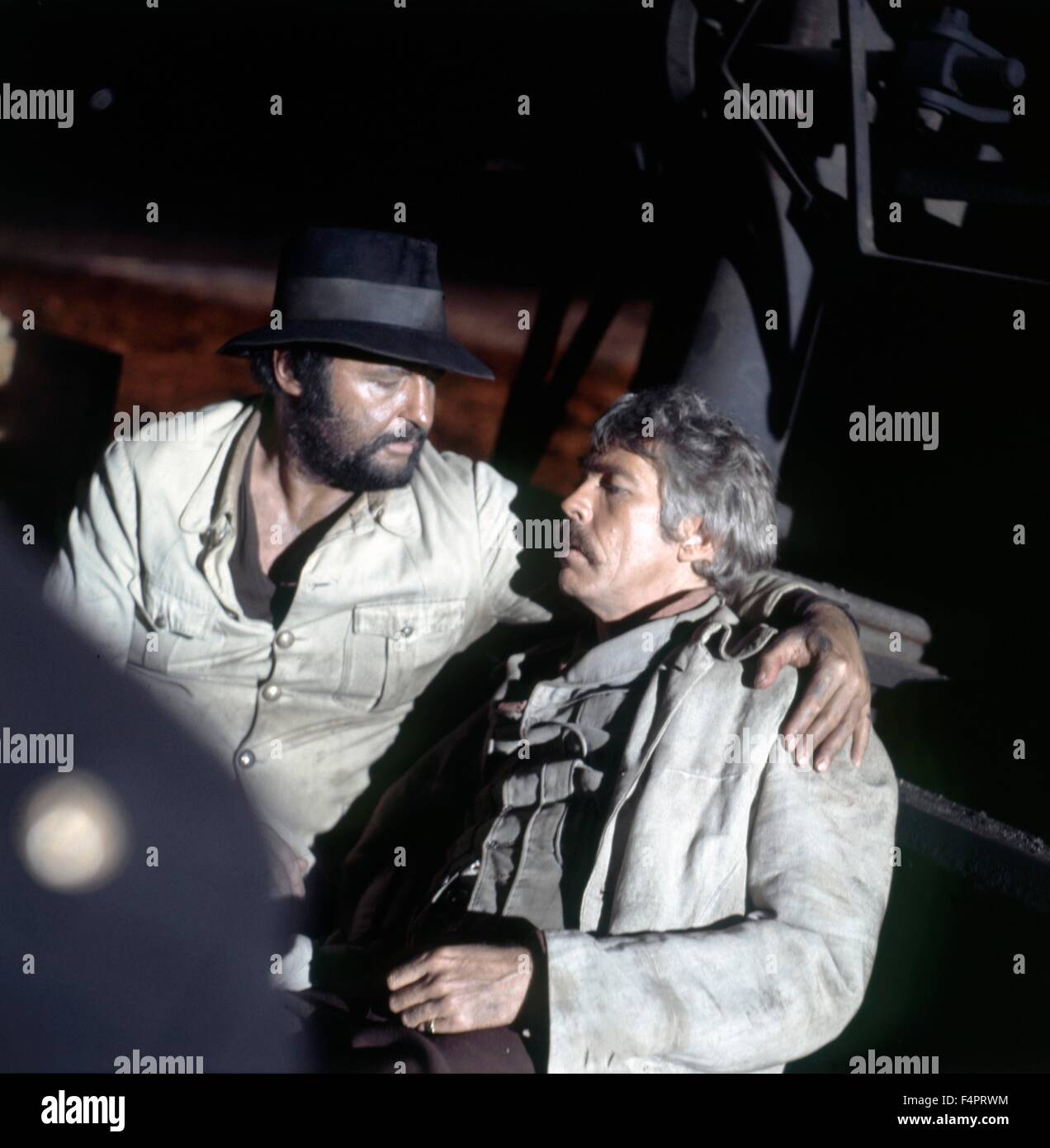 Rod Steiger und James Coburn / A Fistful Of Dynamite / 1971 unter der ...