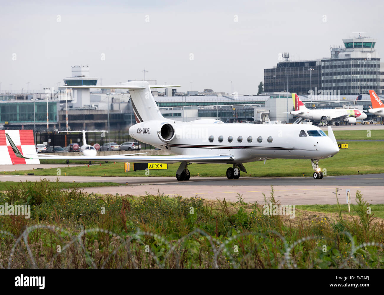 Netjets gulfstream g550 -Fotos und -Bildmaterial in hoher Auflösung – Alamy