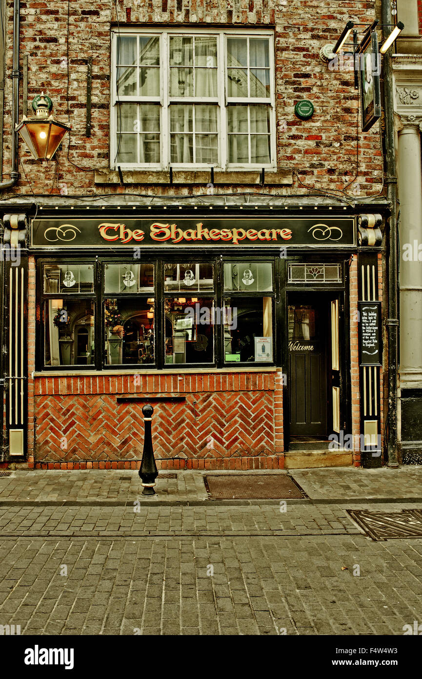 Durham stadtkneipe -Fotos und -Bildmaterial in hoher Auflösung – Alamy