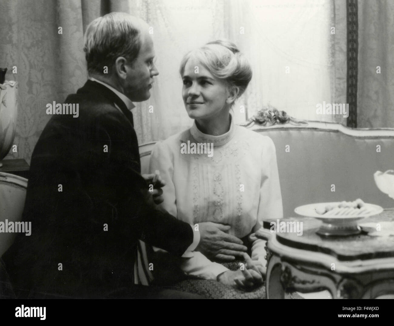 Fanny und Alexander Stockfotos und -bilder Kaufen - Alamy