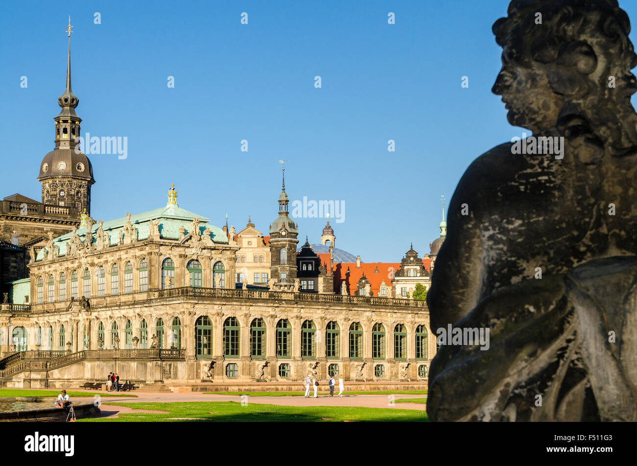 Baroque statue zwinger palace dresden -Fotos und -Bildmaterial in hoher ...