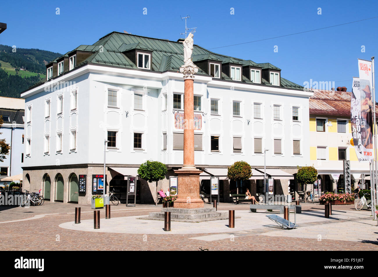 Alle Lienz, Tirol, Österreich. in der Hauptstraße Fußgängerzone und ...