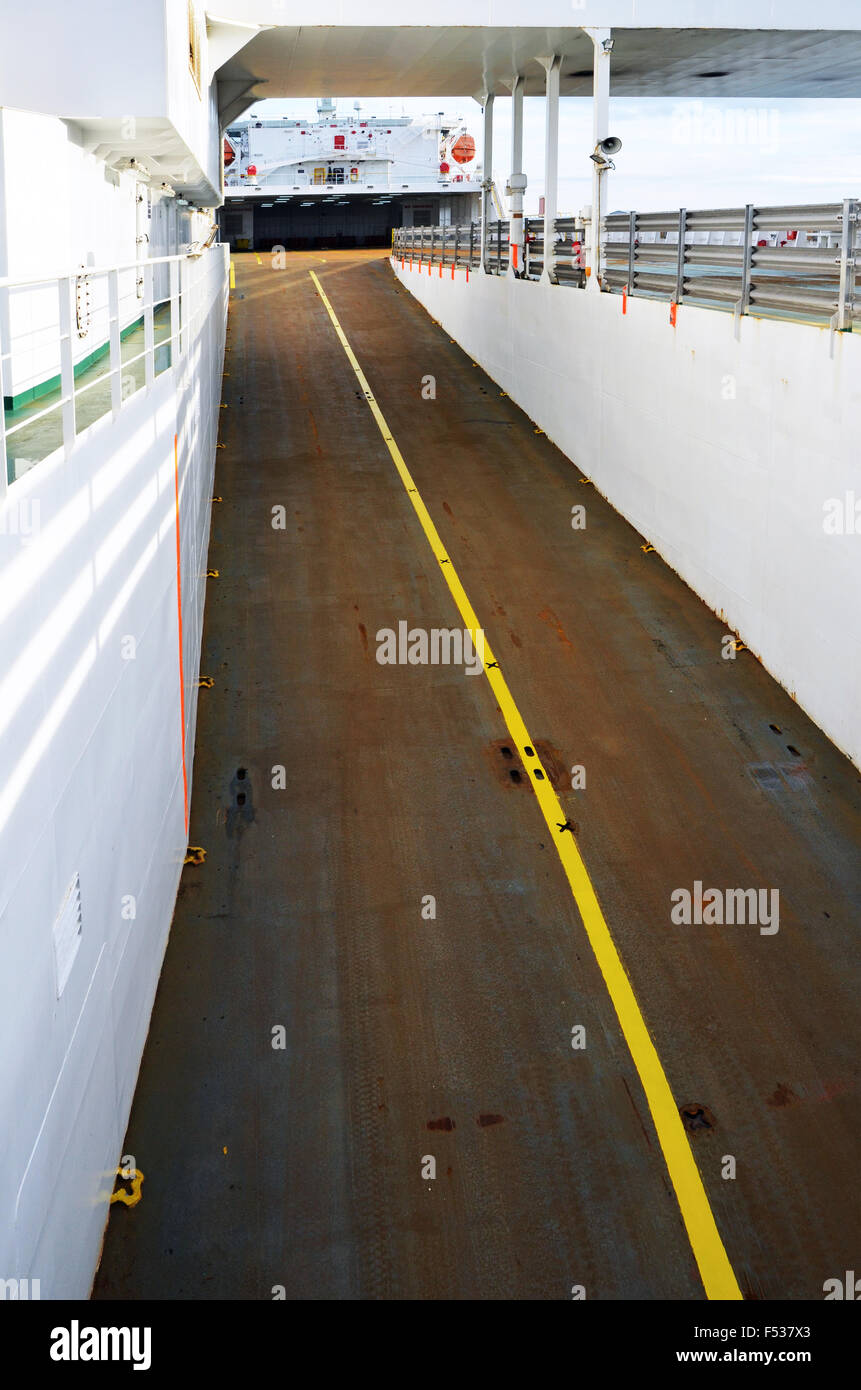 Reine Autotransporter Stockfotos und -bilder Kaufen - Alamy