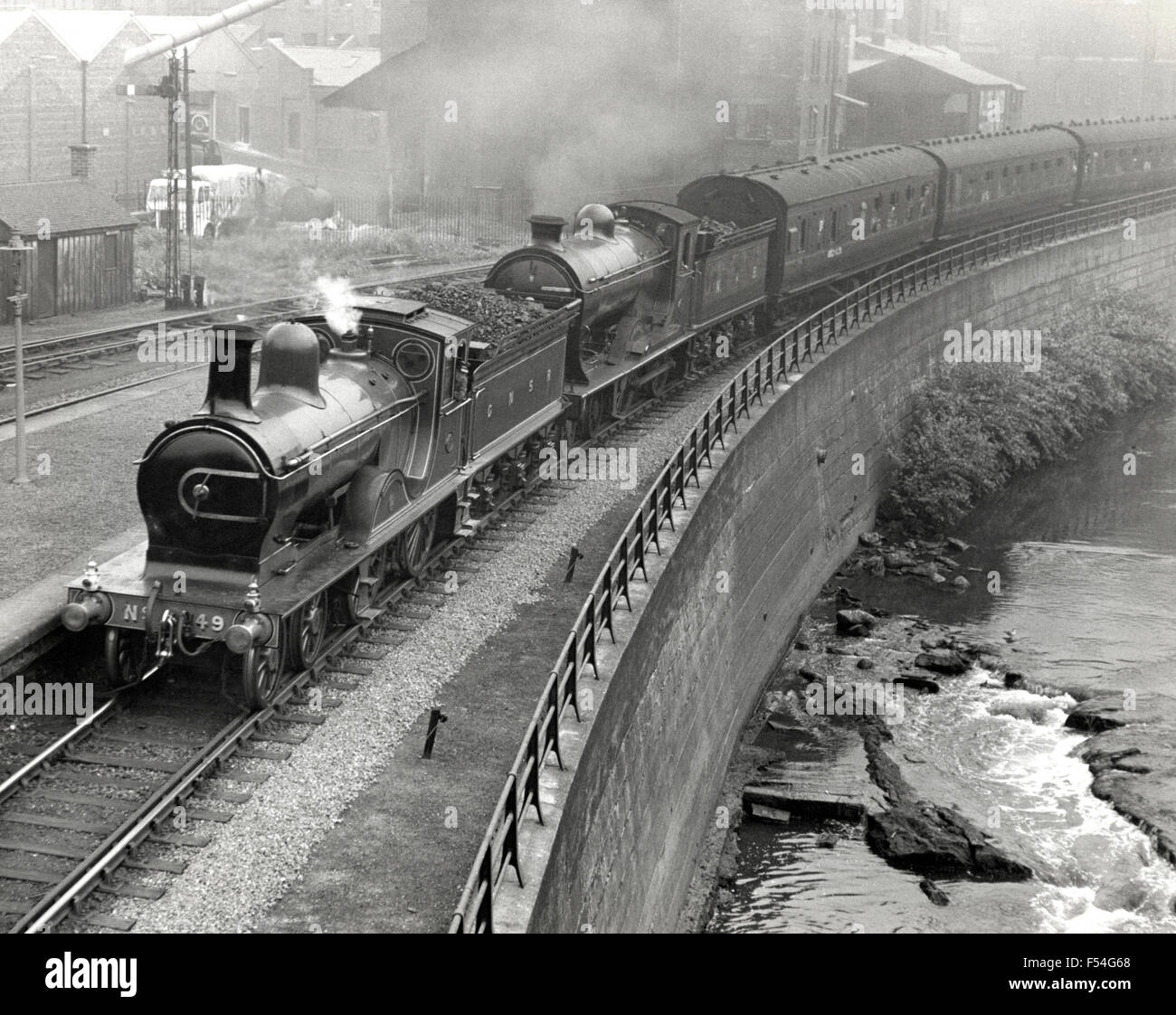 Dampflok zug lok lok lokomotive -Fotos und -Bildmaterial in hoher ...