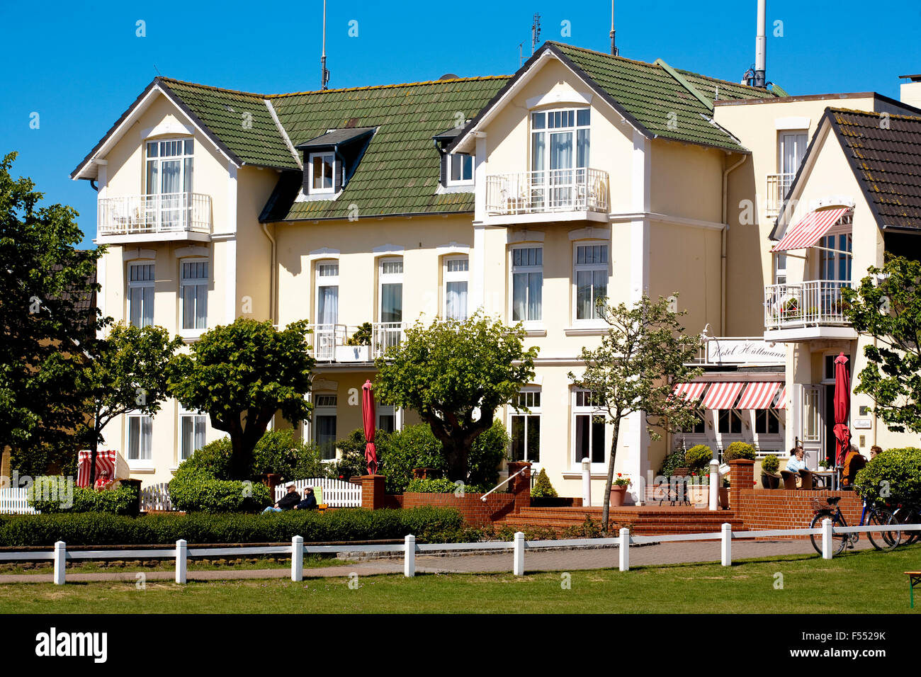 DEU, Deutschland, Schleswig-Holstein, Nordsee, Amrum, Hotel Hüttmann in ...