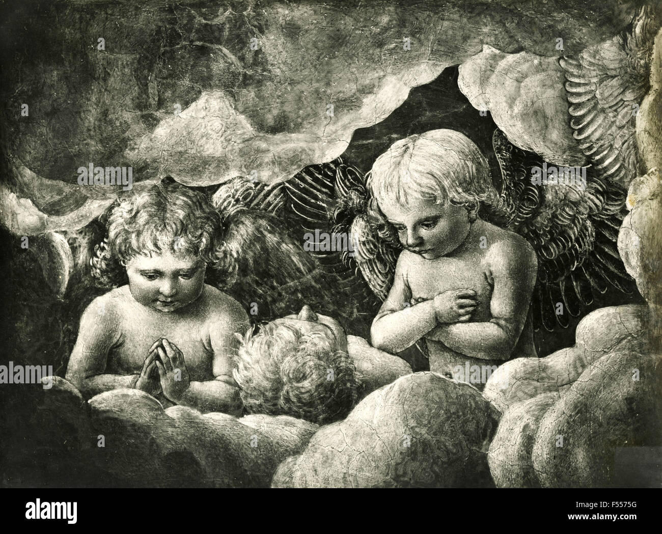 Zwei anbetende engel -Fotos und -Bildmaterial in hoher Auflösung – Alamy