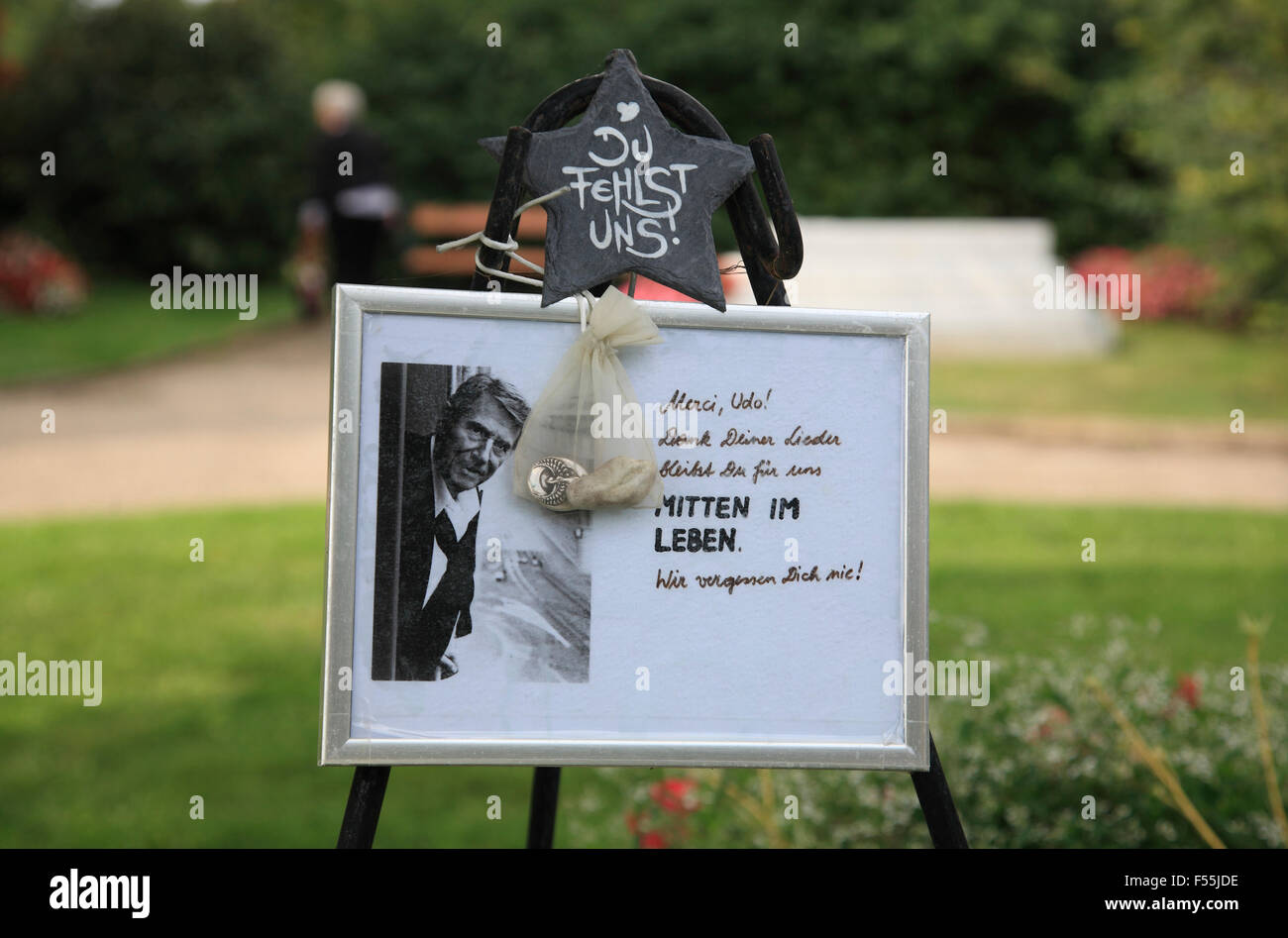 Zentralfriedhof (Zentralfriedhof), Grab des Musikers Udo Jürgens, Wien ...