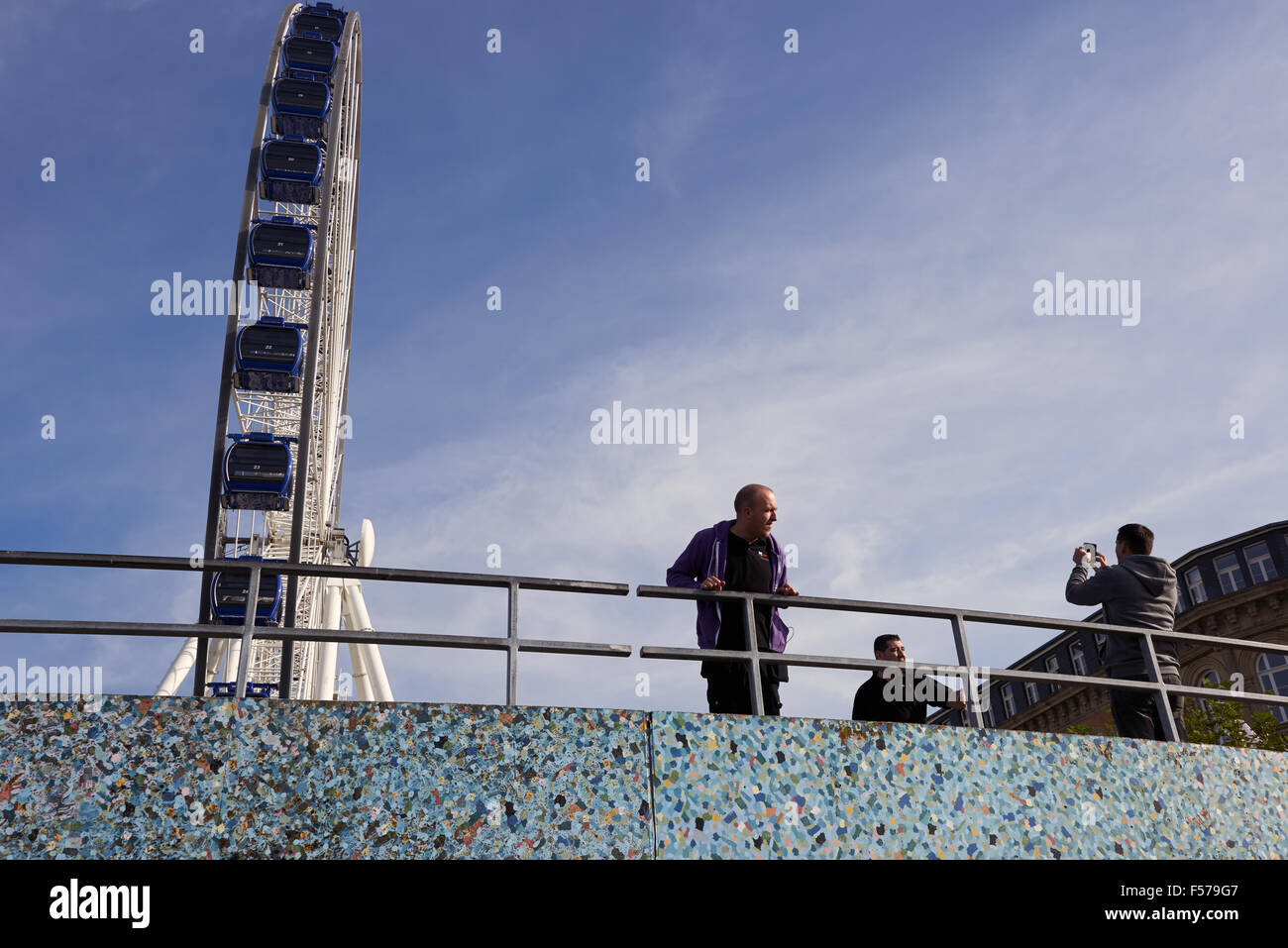 Riesenrad fotos -Fotos und -Bildmaterial in hoher Auflösung – Alamy