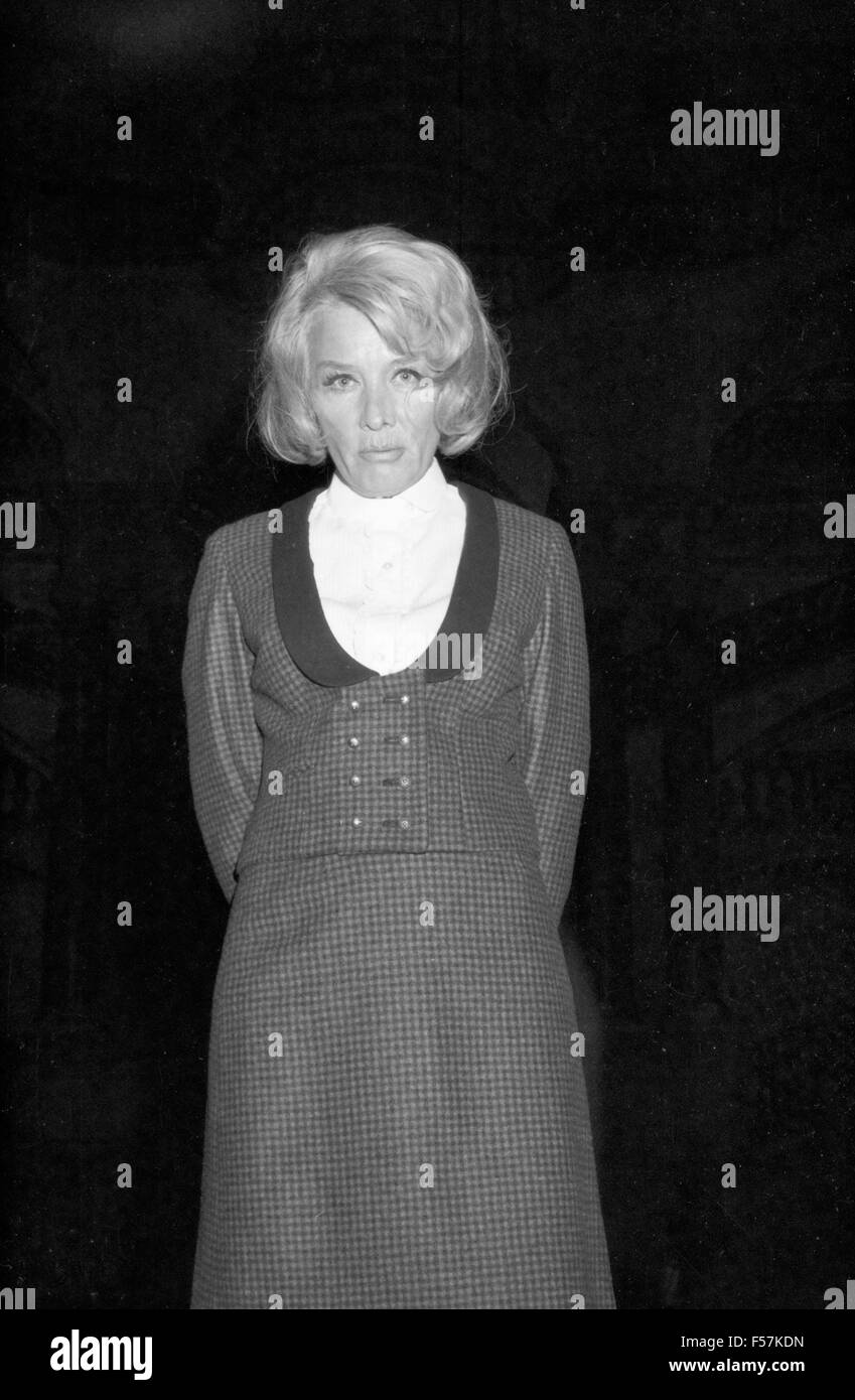 Deutsche Plant und Chansonsängerin Mady Rahl, Deutschland 1960er Jahre ...