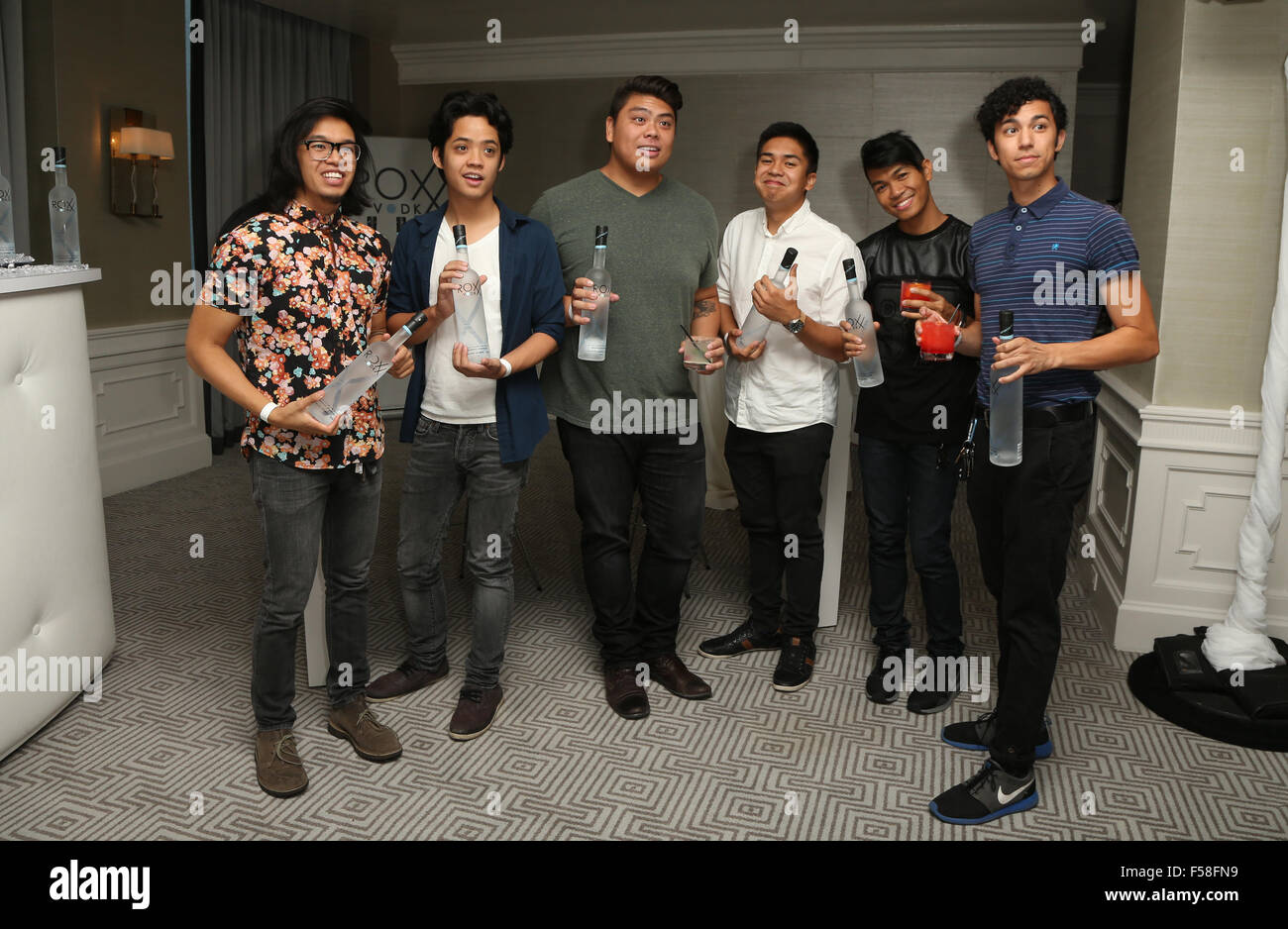 Steve Nguyen & Associates Host der "Legacy ikonischen Couchgarnitur ...