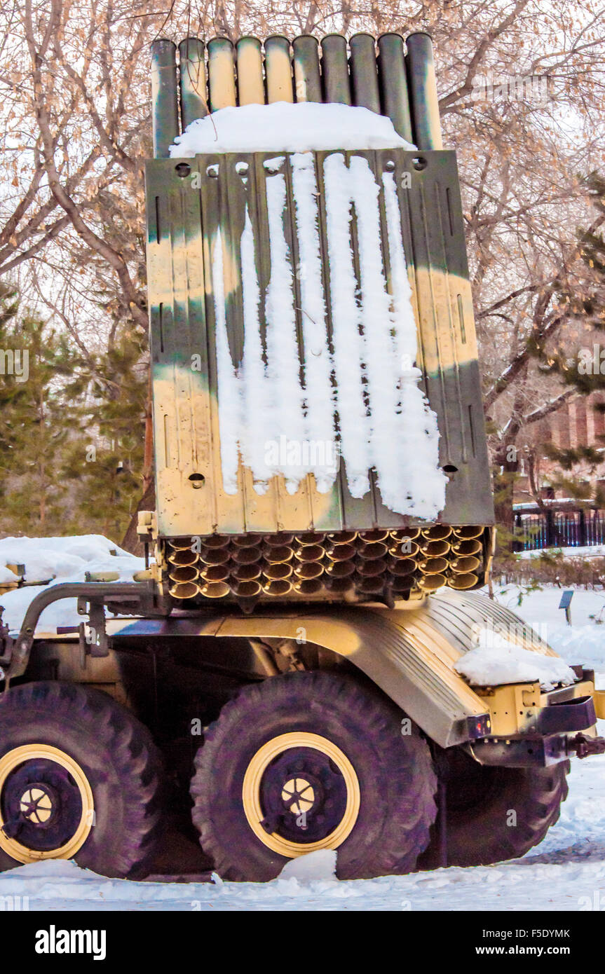 Mehrere Produkteinführung Rakete System "GRAD" richtet sich an ...