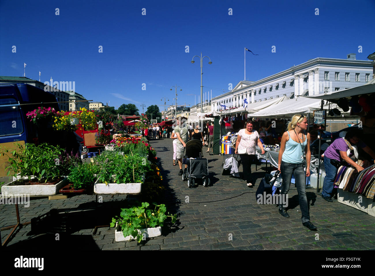 Kauppatori street food -Fotos und -Bildmaterial in hoher Auflösung – Alamy