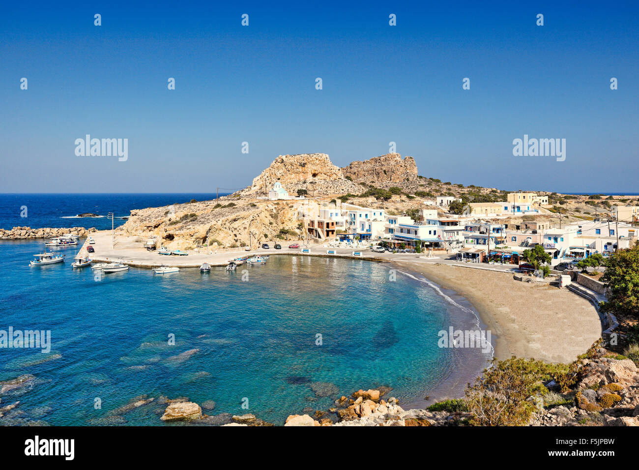 Das Dorf Finiki in Karpathos, Griechenland Stockfotografie - Alamy