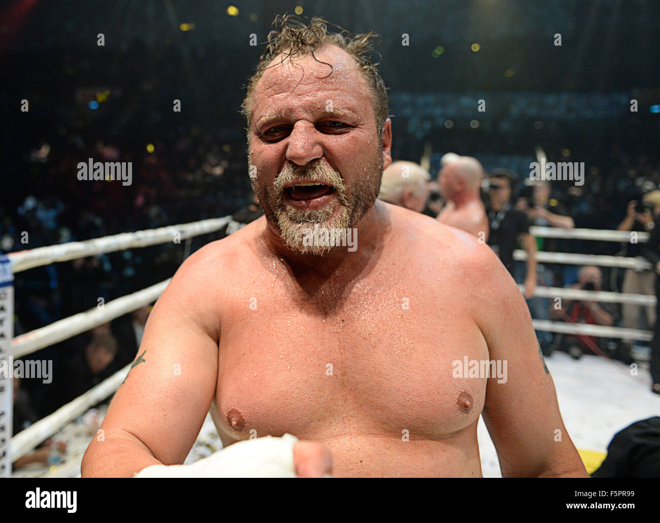 Charity Boxen Stockfotos und -bilder Kaufen - Alamy