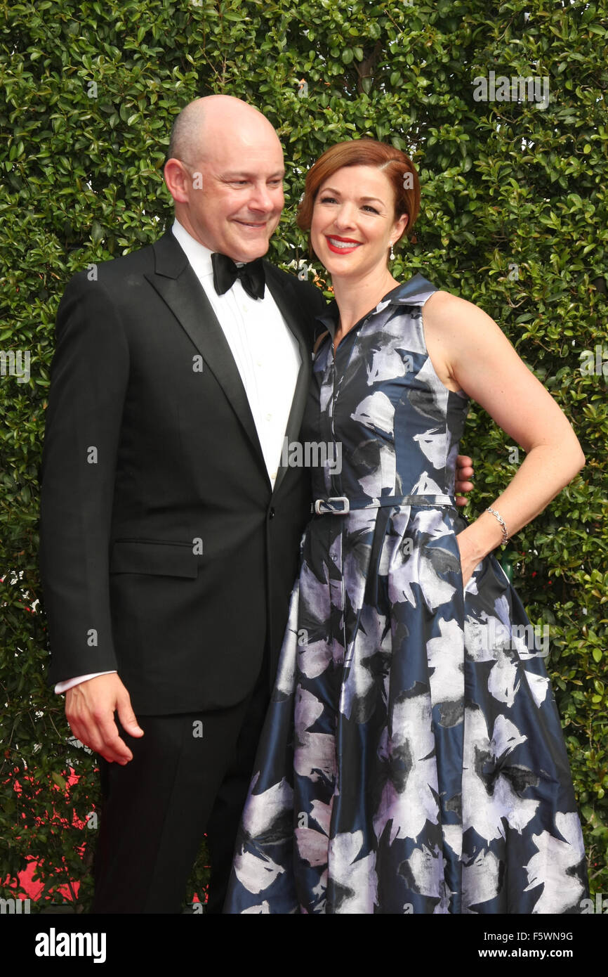 Rob corddry sandra corddry -Fotos und -Bildmaterial in hoher Auflösung ...