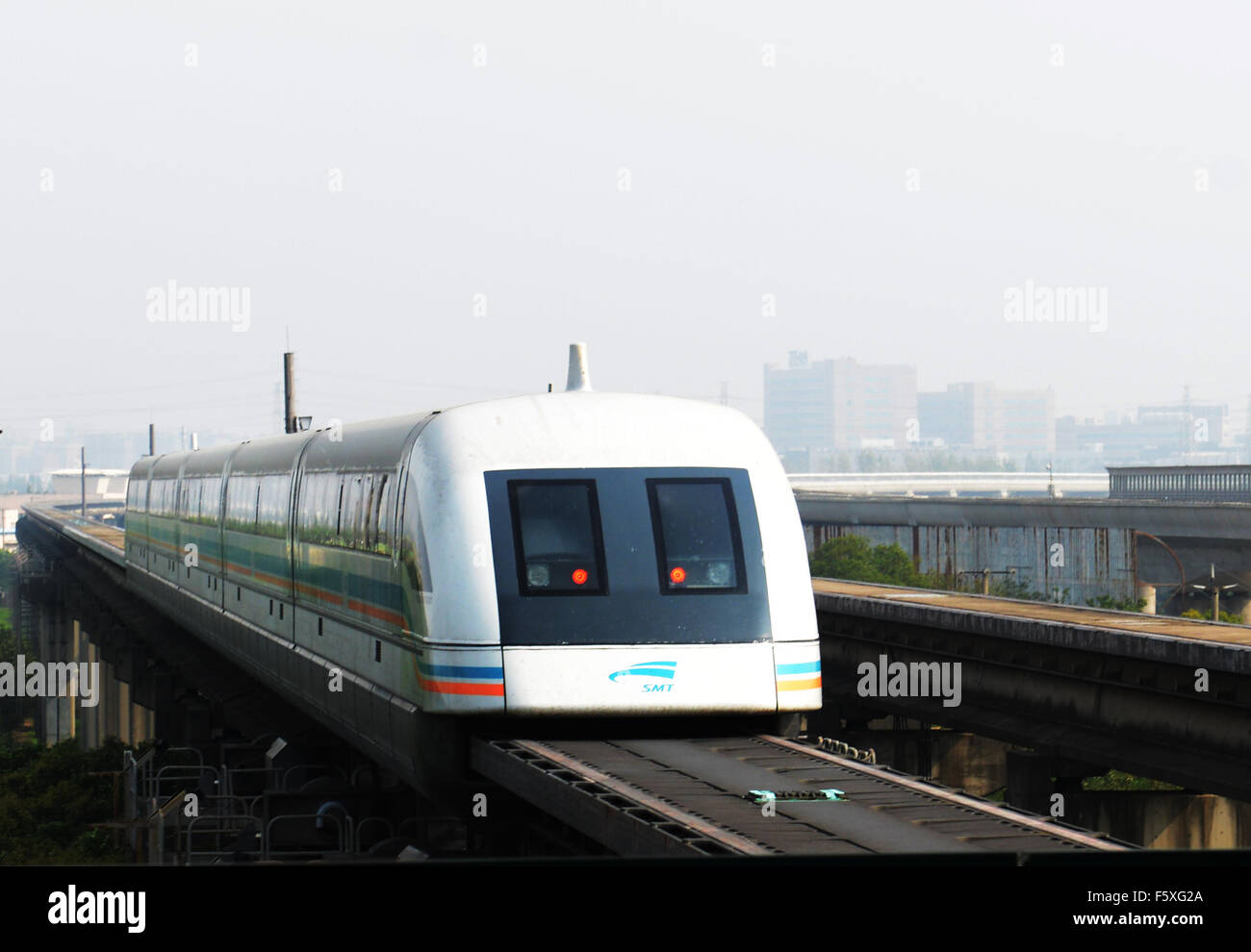 Shanghai magnetschwebebahn -Fotos und -Bildmaterial in hoher Auflösung ...