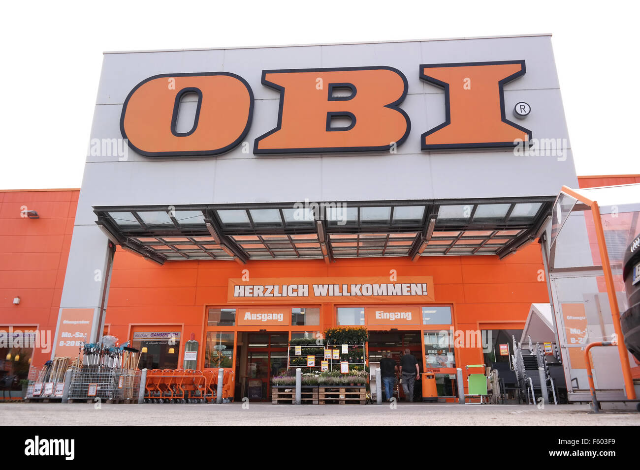 Obi logo -Fotos und -Bildmaterial in hoher Auflösung – Alamy