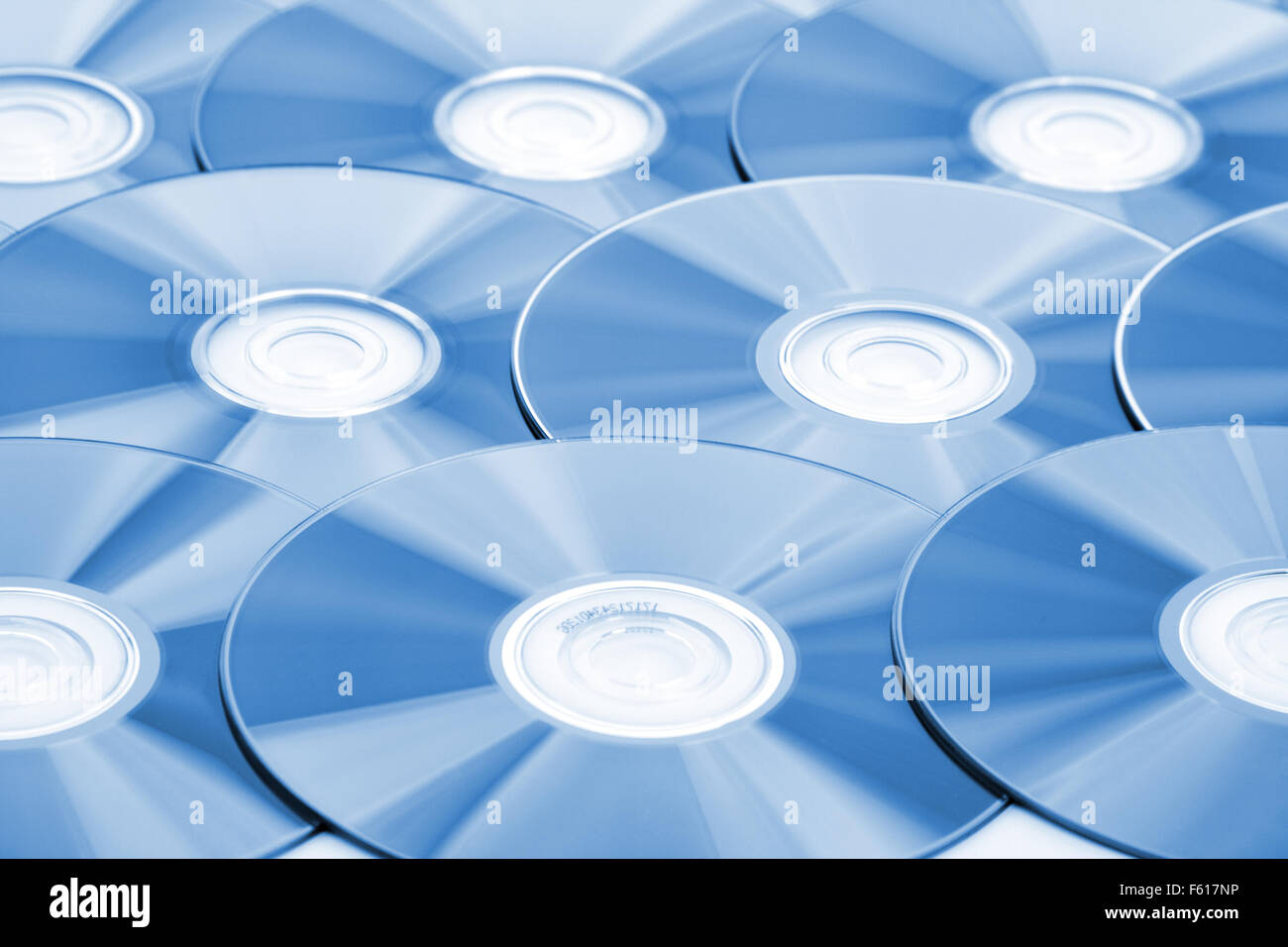 Blank cds -Fotos und -Bildmaterial in hoher Auflösung – Alamy