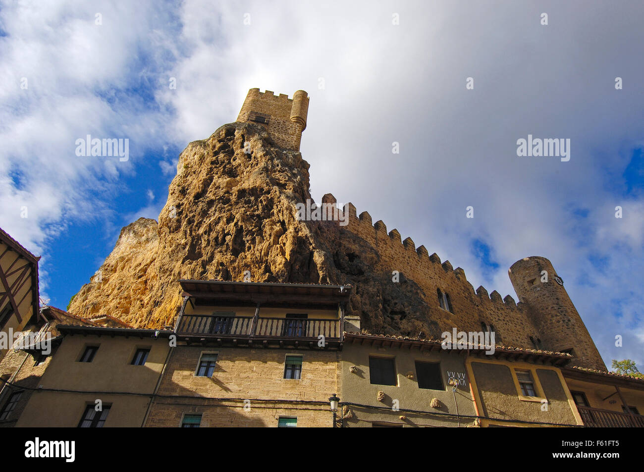 Burg von frias -Fotos und -Bildmaterial in hoher Auflösung – Alamy