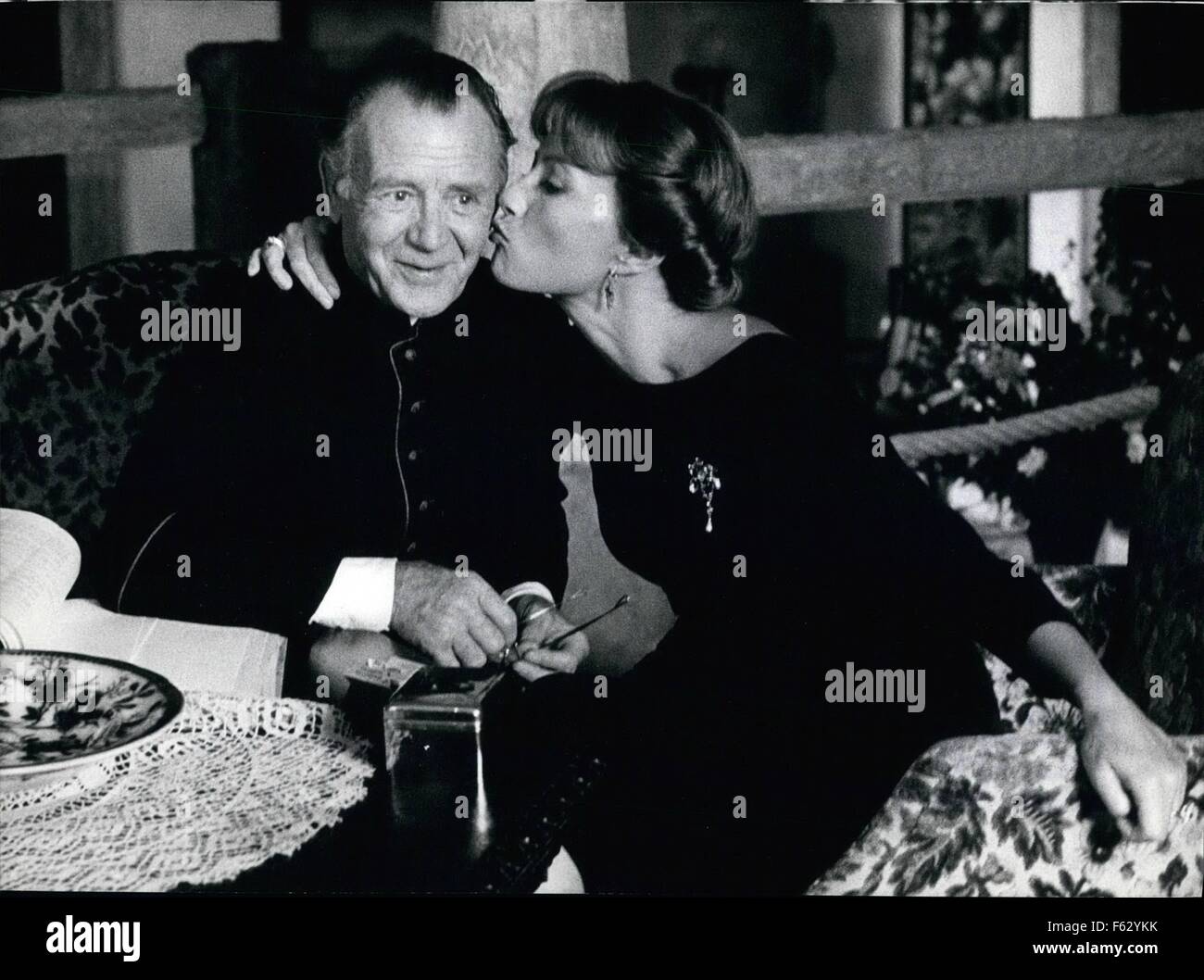 Filmschauspielerin stephane audran -Fotos und -Bildmaterial in hoher ...