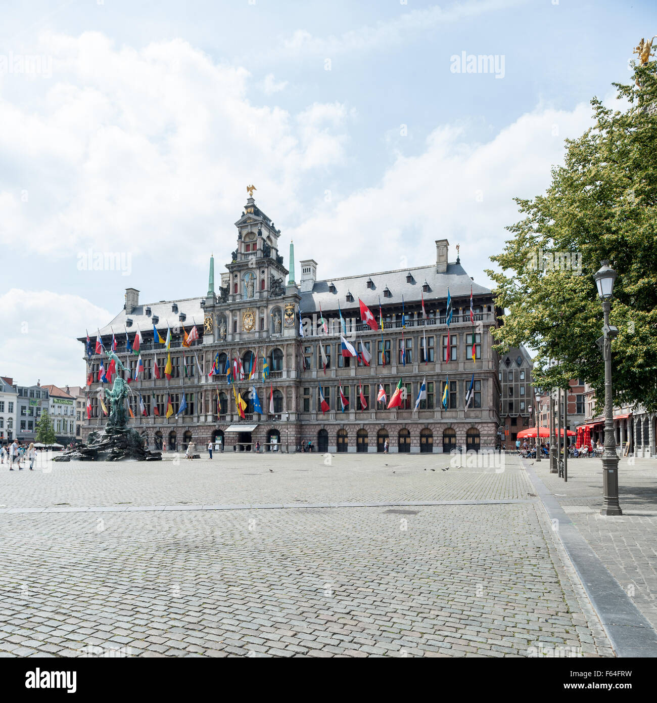Stadhuis van antwerpen -Fotos und -Bildmaterial in hoher Auflösung – Alamy