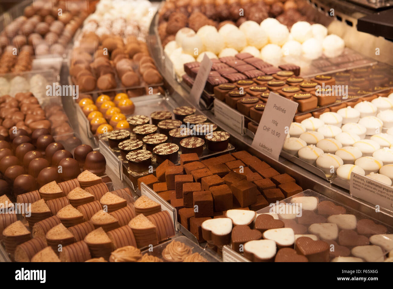 Swiss chocolate -Fotos und -Bildmaterial in hoher Auflösung – Alamy