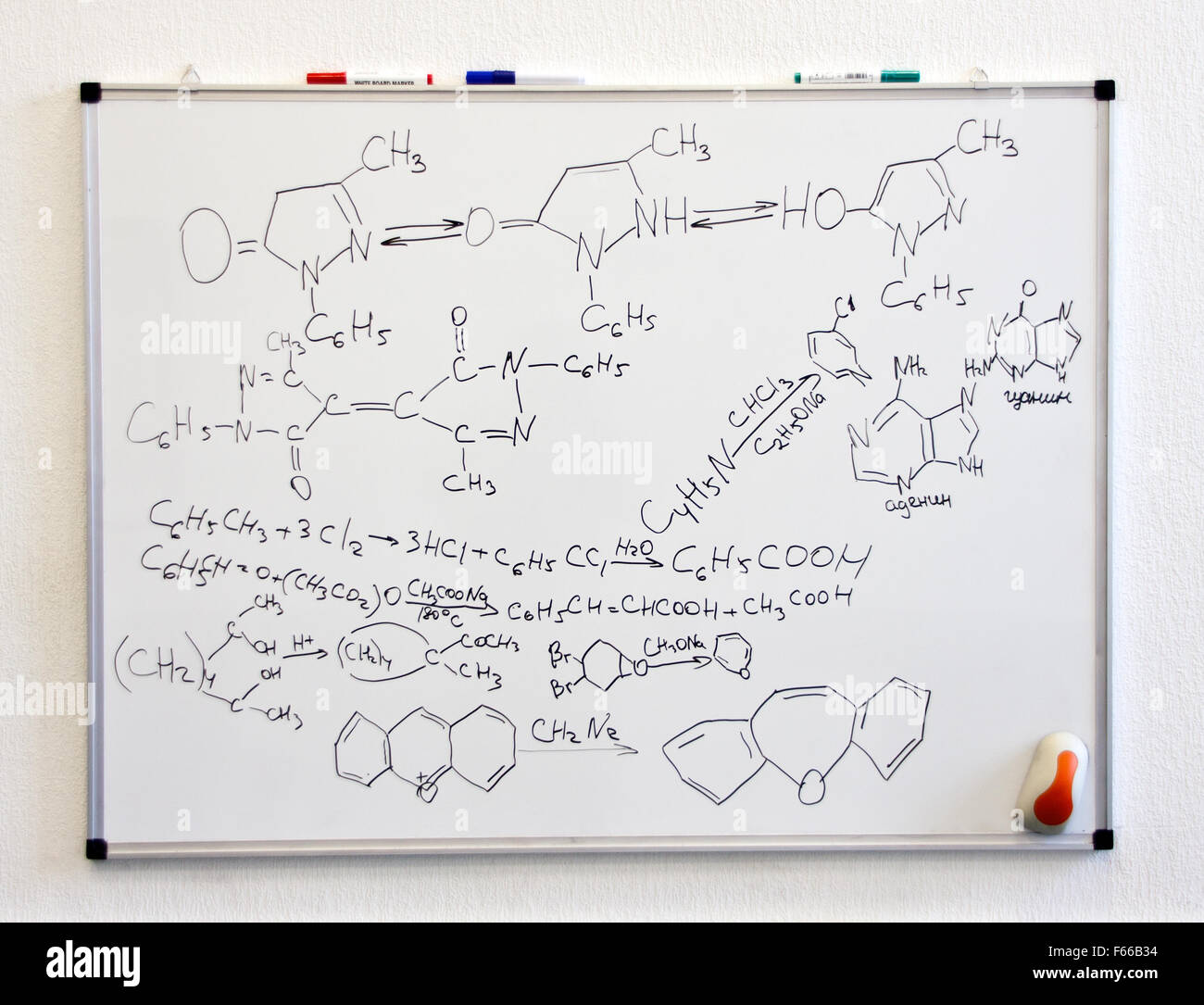 Chemie diagramm -Fotos und -Bildmaterial in hoher Auflösung - Seite 3 ...