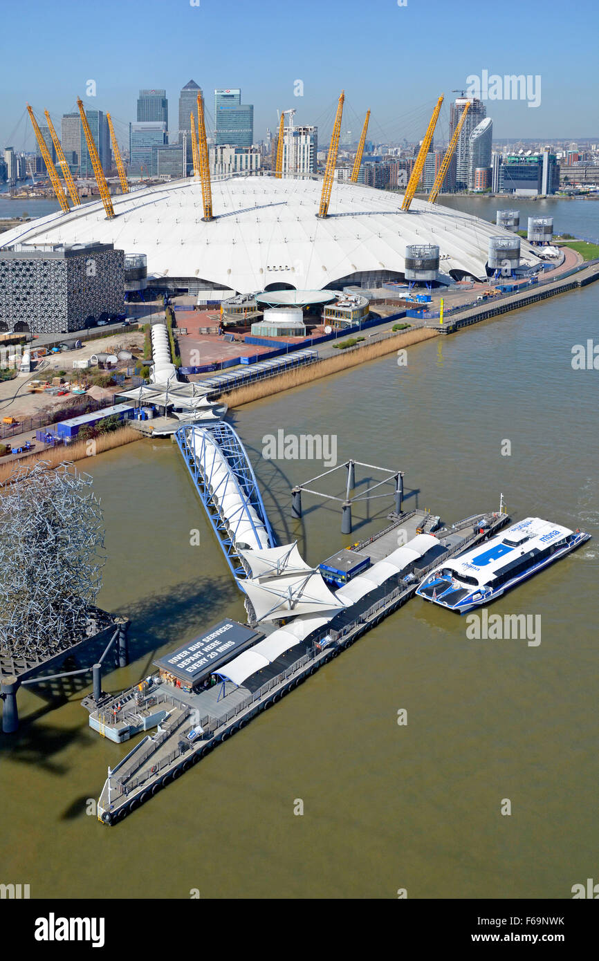 Luftaufnahme london themse o2 arena -Fotos und -Bildmaterial in hoher ...