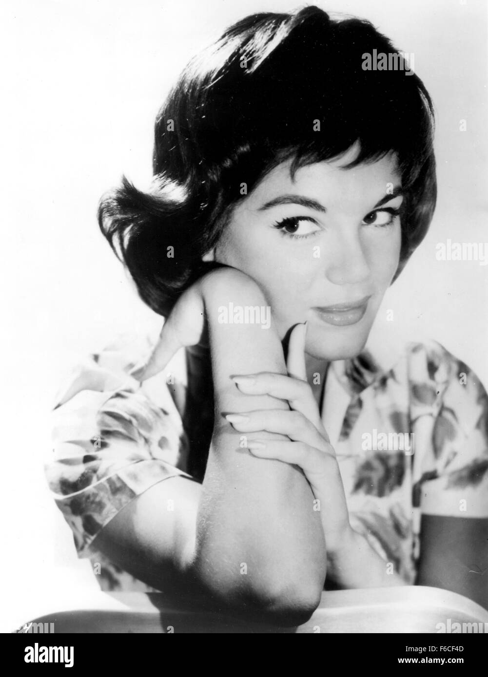 Connie francis singer 1961 Schwarzweiß-Stockfotos und -bilder - Alamy
