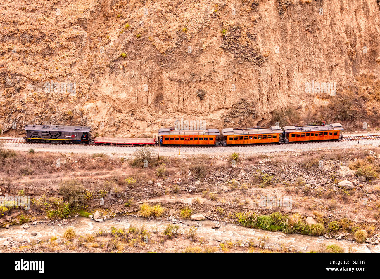 Alausi, Ecuador - 8. Dezember 2011: Train Station Devils Nase, Nariz ...