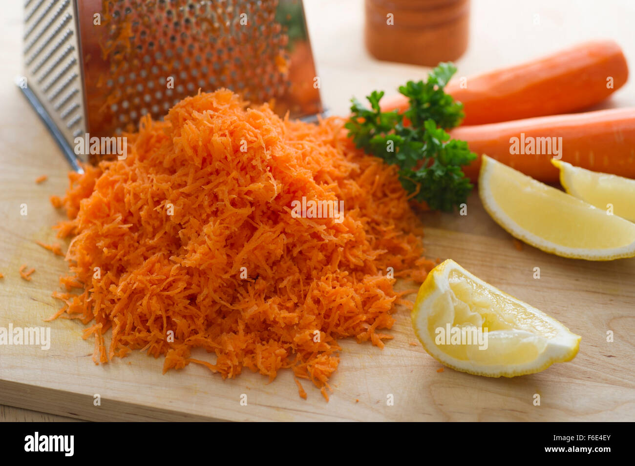 Carrot rasp -Fotos und -Bildmaterial in hoher Auflösung – Alamy